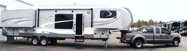 First Time Buying a 5th Wheel – Camper Chronicles