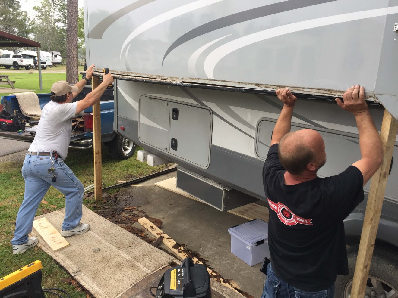 First Time Getting the Slide Floor Replaced – Camper Chronicles