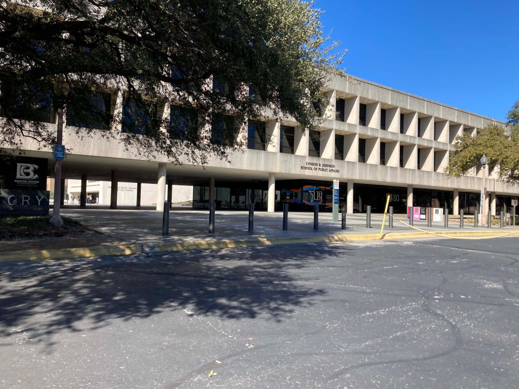 Lyndon B. Johnson Presidential Library – Camper Chronicles